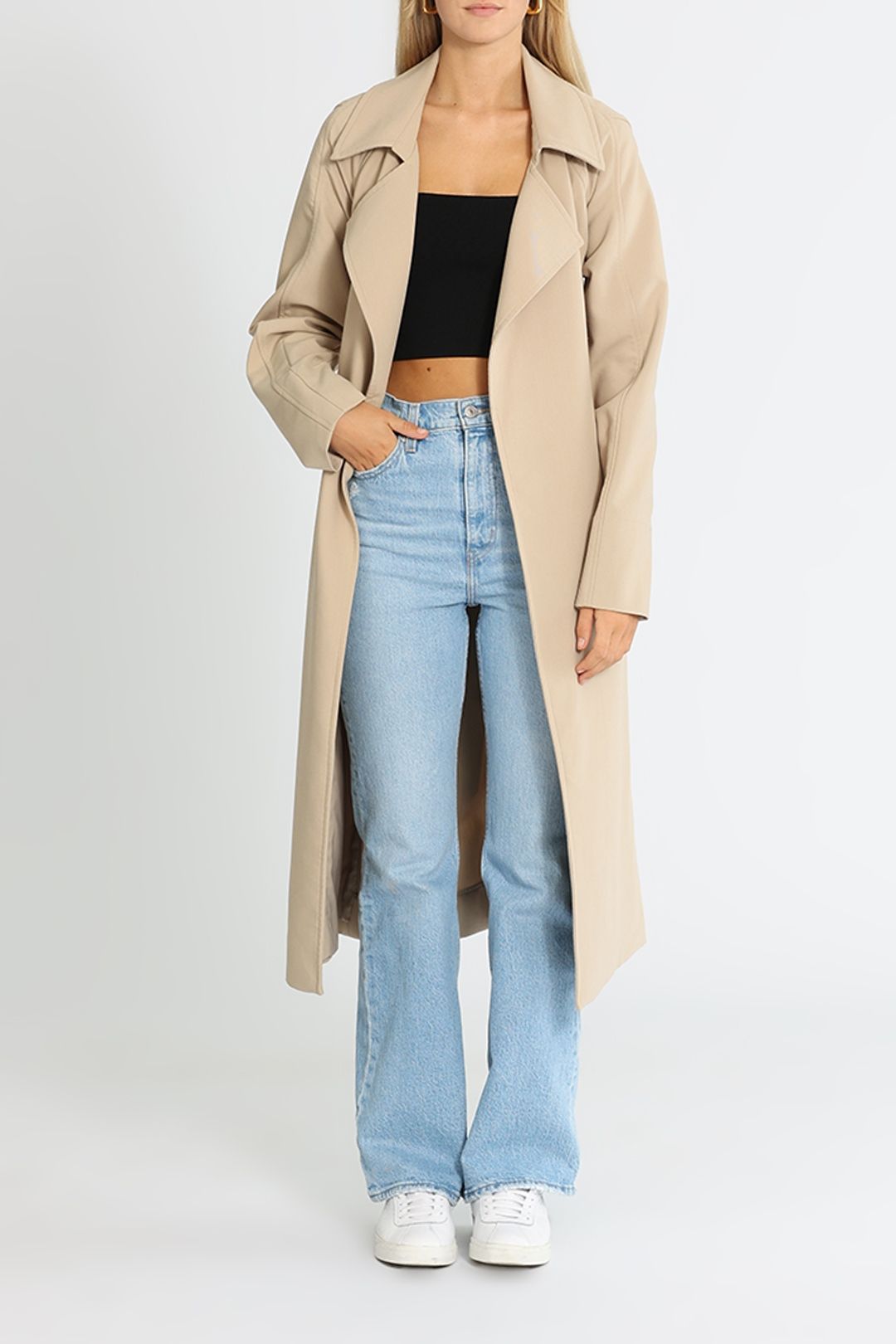 Hire Solar Trench in Beige | Elka Collective | GlamCorner