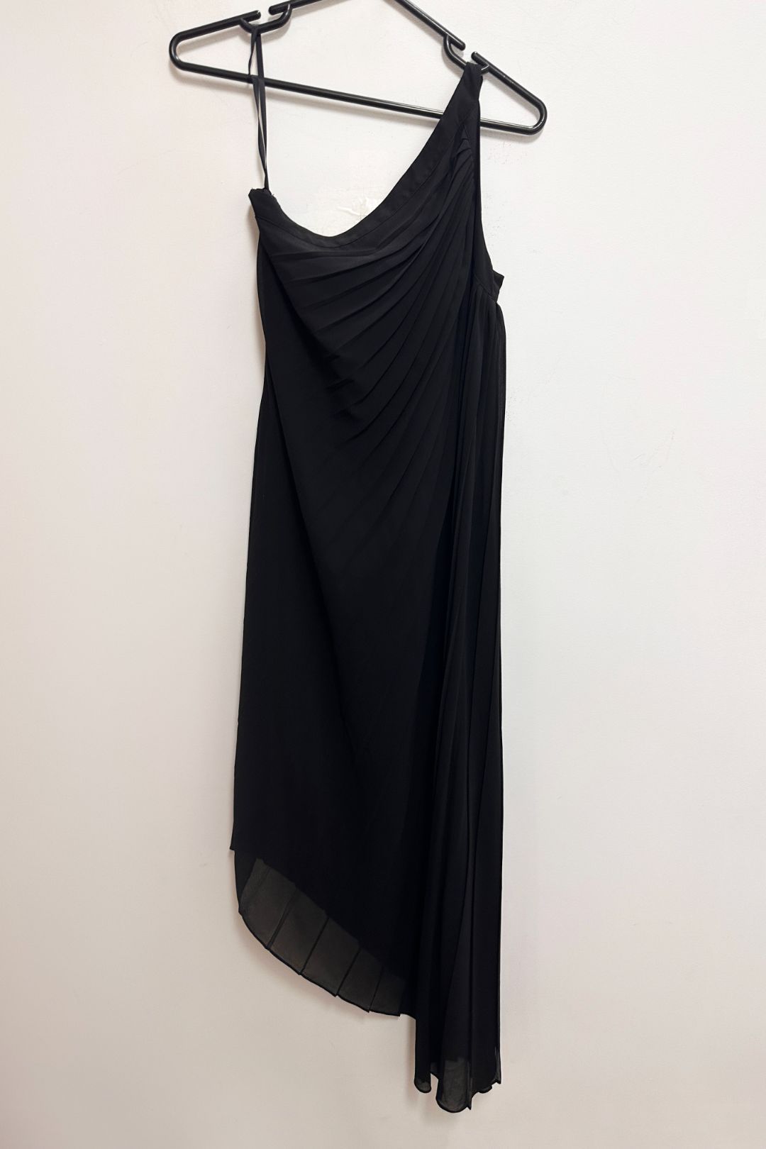 Buy Off Shoulder Evening Dress in Black | Howard Showers | GlamCorner