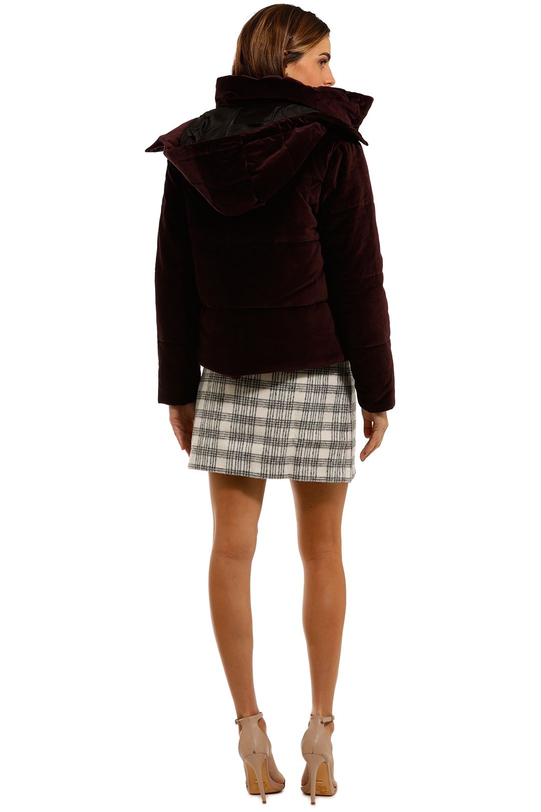Hire Velvet Puffer in Plum | Witchery | GlamCorner